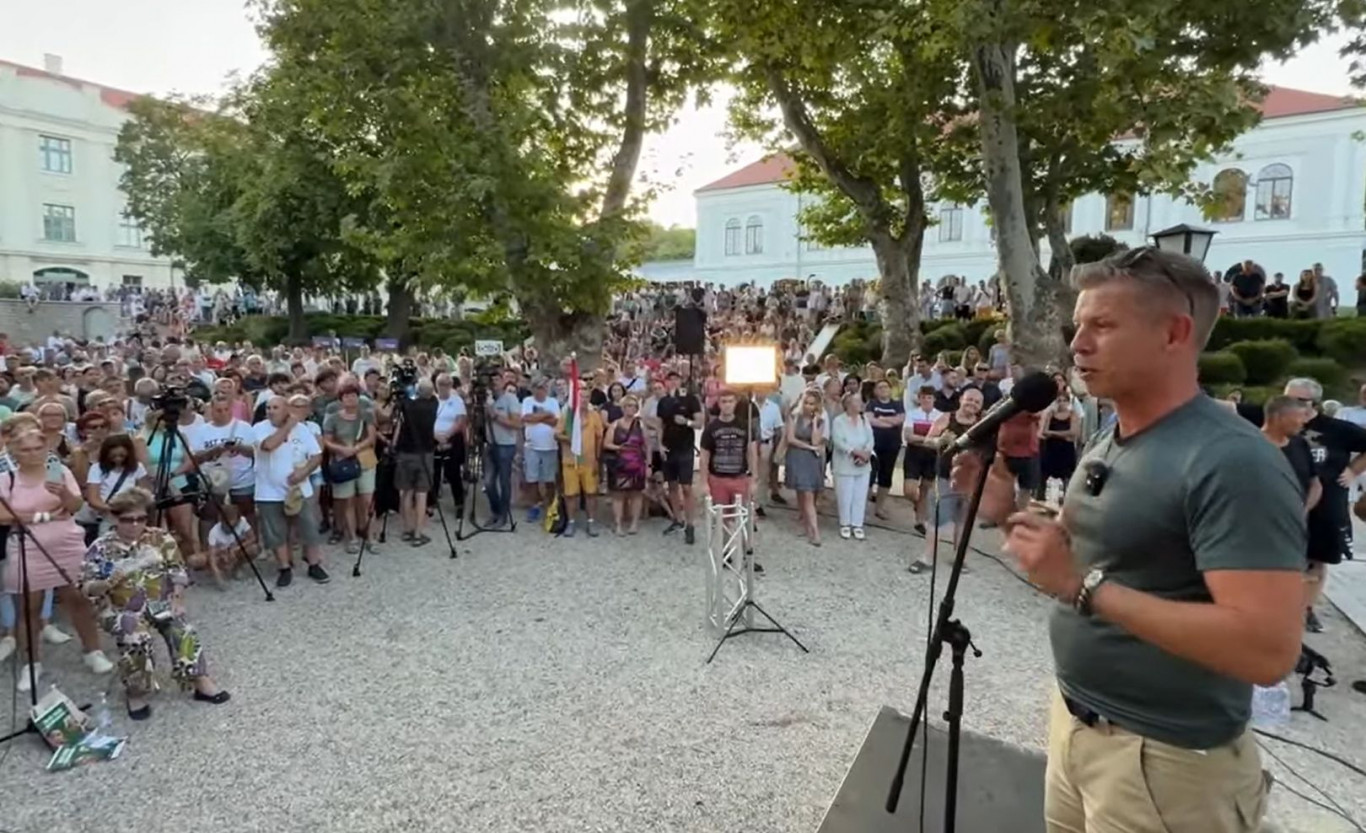 Magyar Péter szerint „Vlagyimir Putyin beavatkozni kezdett a magyar ...